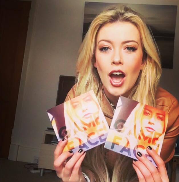 Solo Musician Interview: Anna Sweeney – Indie Light